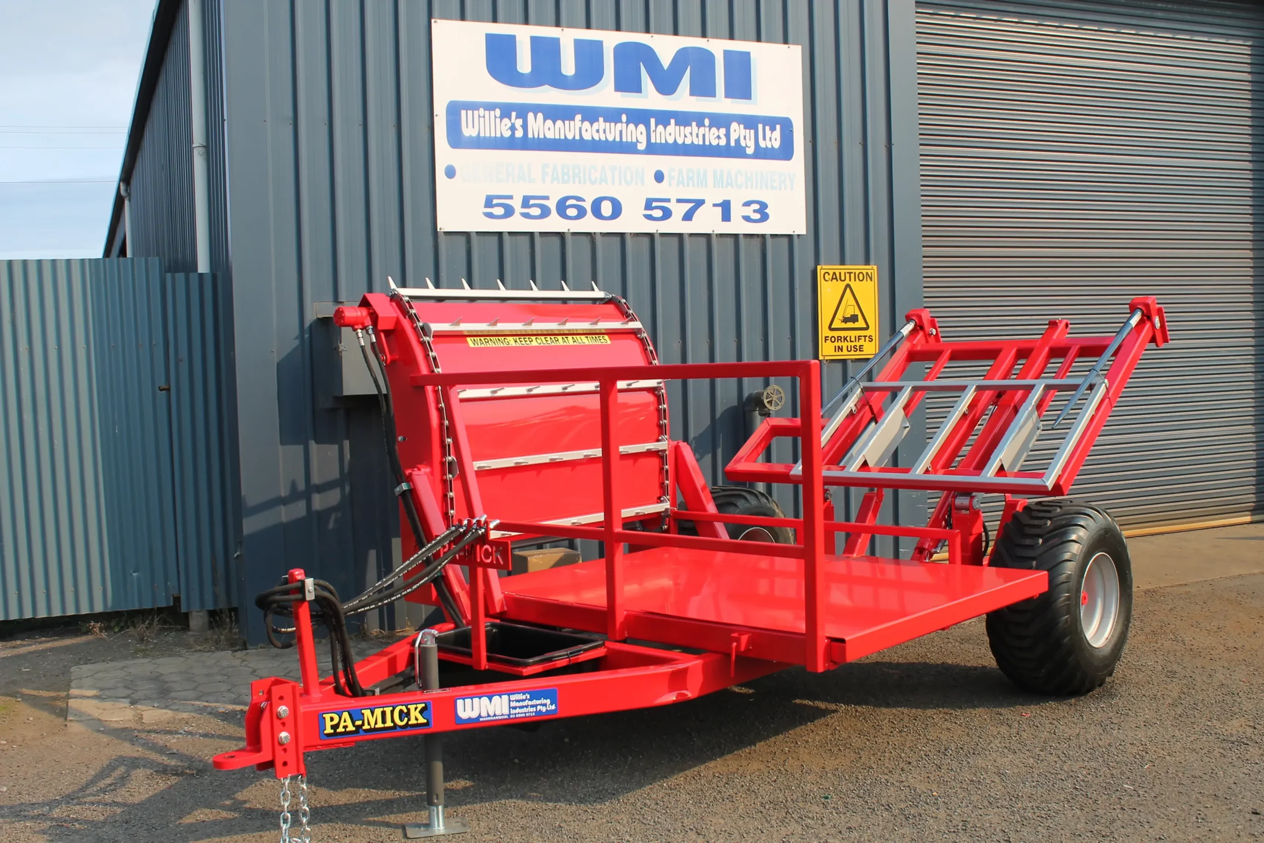 PA-MICK HAY & SILAGE FEEDER » Equipment At Nicholls