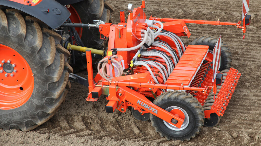 KUBOTA Vegetable Planter VP1000 Series » Equipment At Nicholls